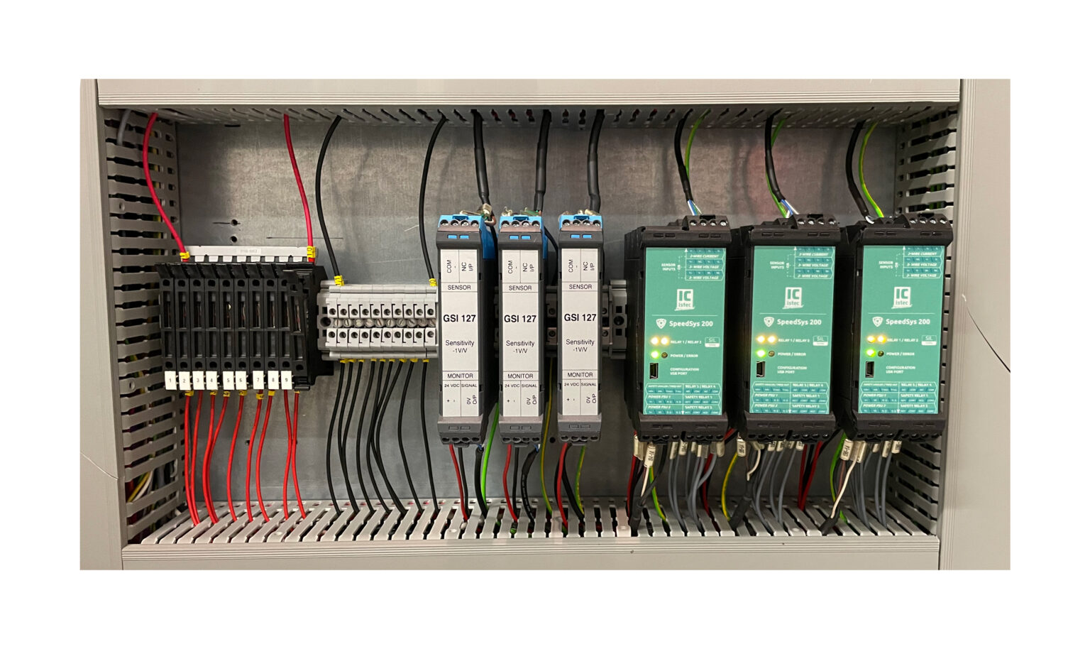 Case study AVR: replacing a Bently Nevada BN3500 to an Istec SpeedSys 200 overspeed detection ...
